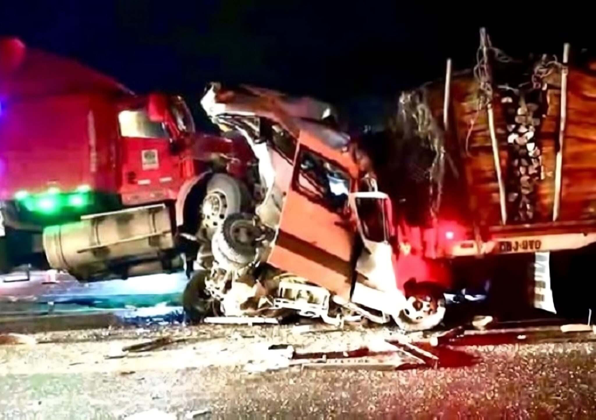 Triple choque en la Panamericana Norte deja muertos y caos en heridos ...